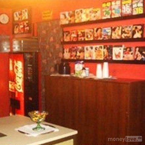 Moni's Sexkino I - Bordell in Berlin - moneylove